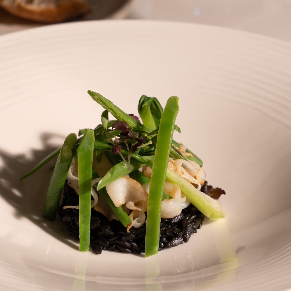 Delano Café - French Fare at Maison Delano Paris