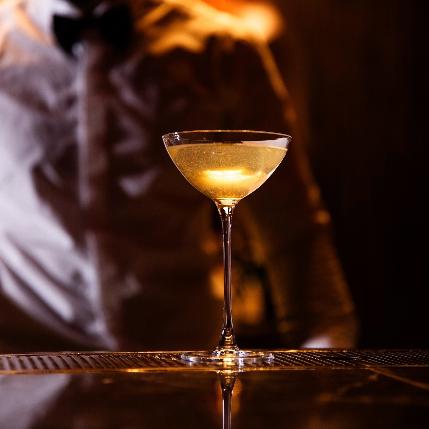 Rose Bar | Miami-Inspired Nightlife | Delano Dubai Bluewaters