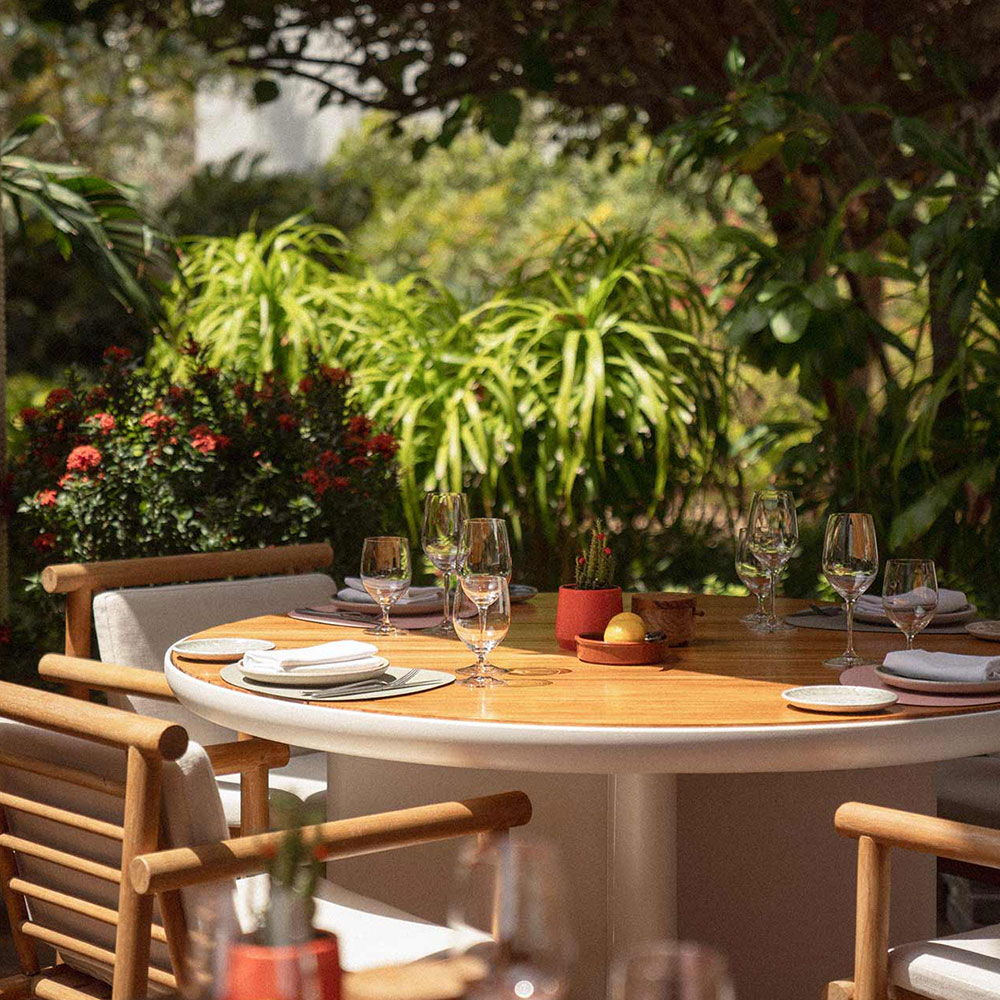 Beachfront Luxury Resort on Bluewaters | Delano Dubai