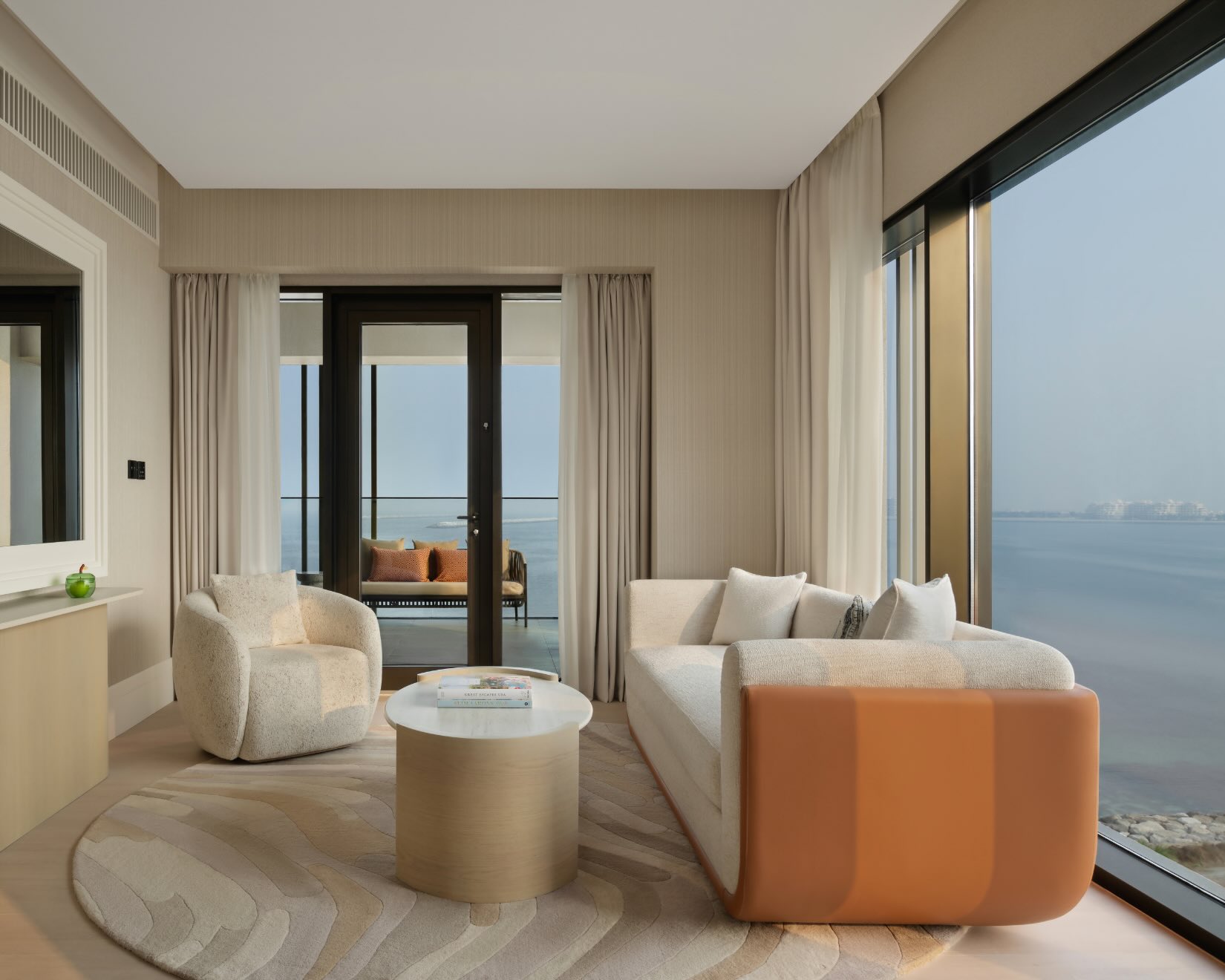 Beachfront Luxury Resort on Bluewaters | Delano Dubai