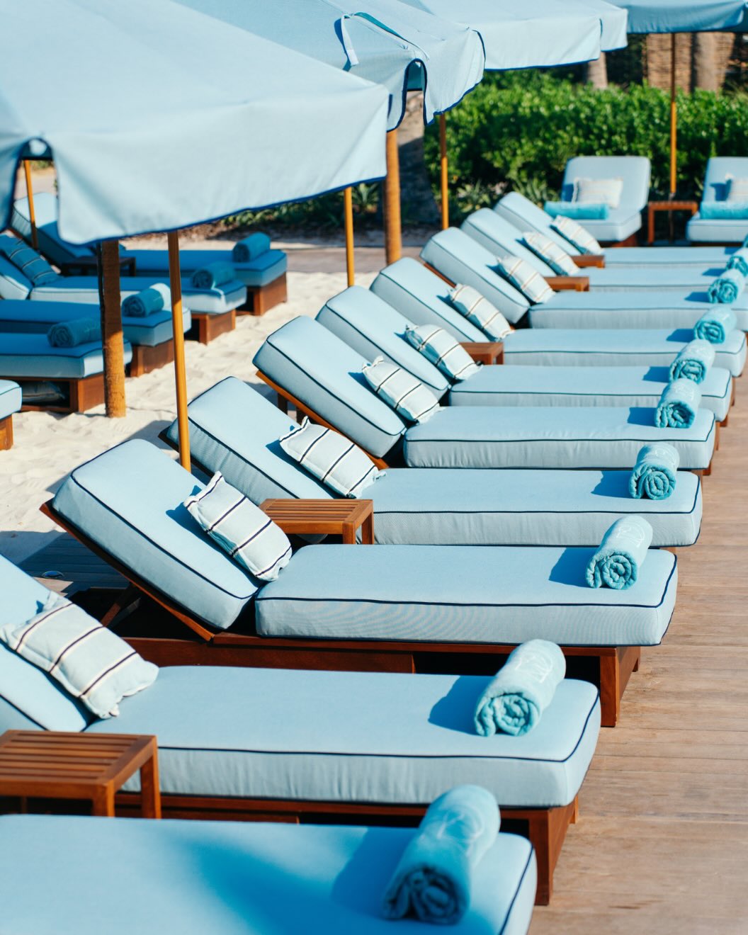 La Cantine Beach | Mediterranean Beachfront Dining | Delano Dubai